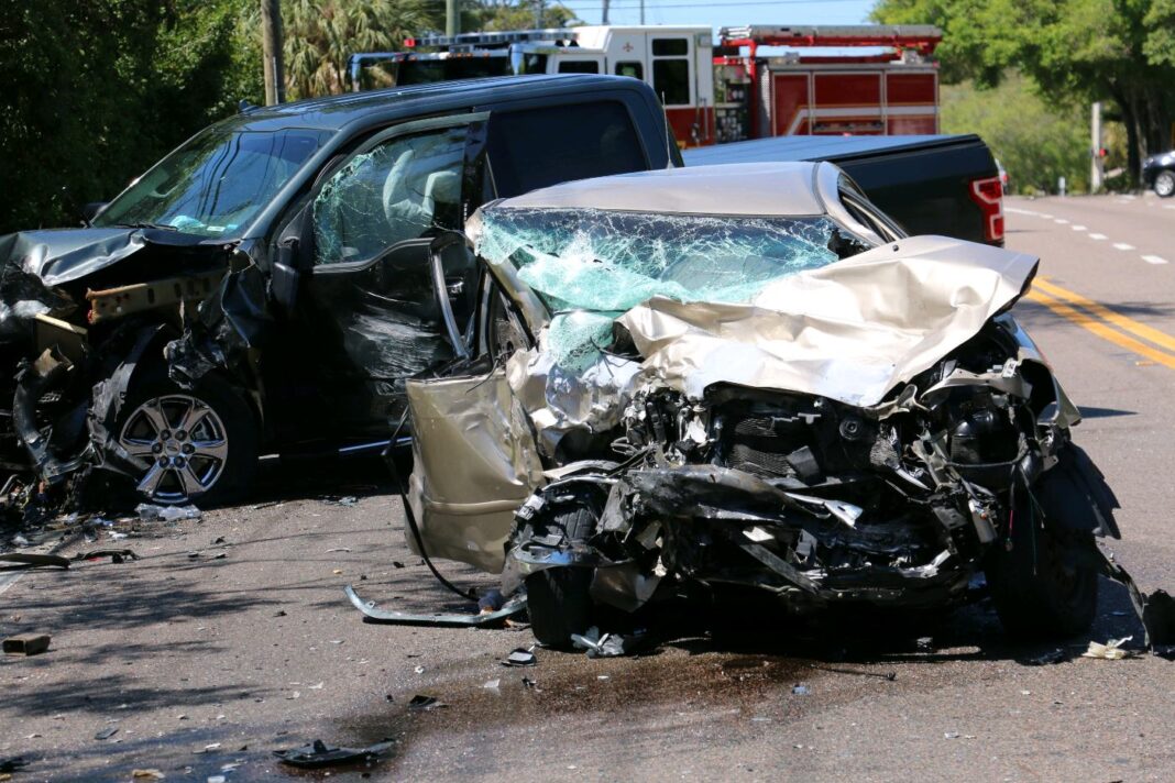 Head-on crash on Drew Street kills one, seriously injuring another - IONTB