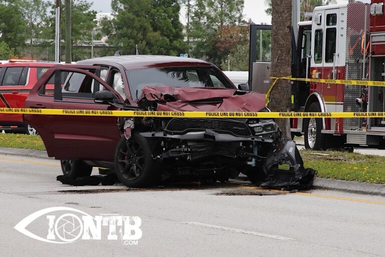 Miami Hurricanes Linebacker Adarius Hayes Injured in Largo Crash That ...